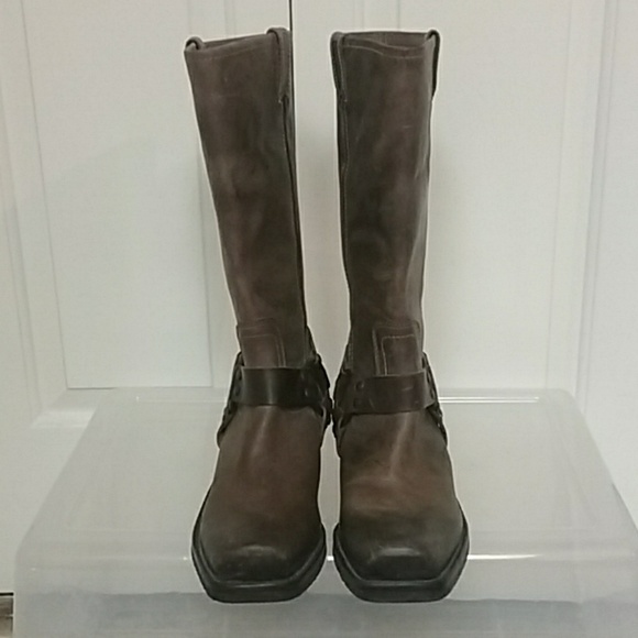 BCBGirls | Shoes | Bcbgirls Boots Square Toe Leather Western Sz B ...